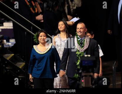 Gov.-elect Josh Green, left, is sworn in as Hawaii's ninth governor by ...