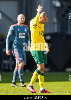 SITTARD, PAYS-BAS - FÉVRIER 26 : Burak Yilmaz de Fortuna Sittard réagit ...