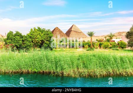 pyramides, le nil, assouan, pyramide, nil,rivières du nil, aswans Photo ...