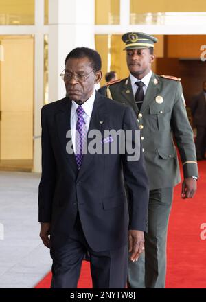 Libreville, Gabon. 02nd mars 2023. De L à R Fustin Archange Touadera ...