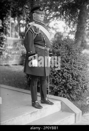 Une photographie du major général Hugh L. Scott, chef d'état-major de l ...