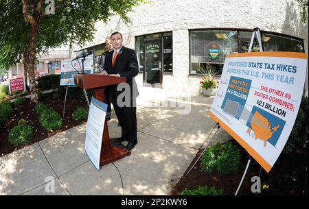 State Rep. Bryan Cutler, R-Lancaster County, is sworn in by Washington ...