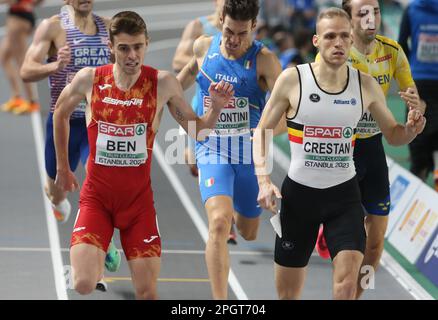 Adri‡n BEN d'Espagne et Eliott CRESTAN de Belgique 800m HOMMES demi-finale lors des Championnats ...