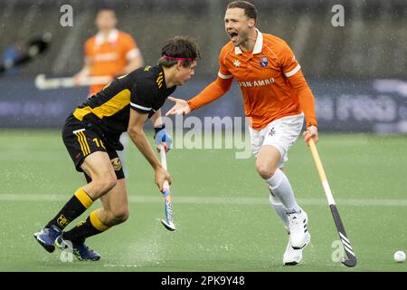 AMSTELVEEN - Paul Glander Harvestehuder THC d'Allemagne en action ...