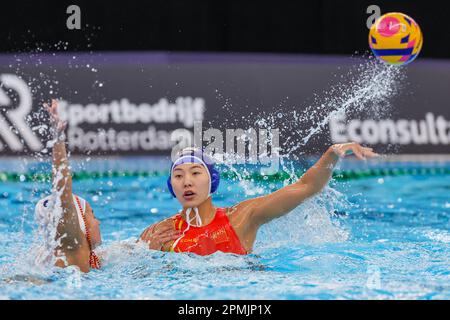 ROTTERDAM, PAYS-BAS - AVRIL 13 : Paula Crespi Barriga, de l'Espagne ...