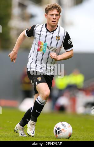 Matty Palmer du comté de Notts lors du match de la Vanarama National ...