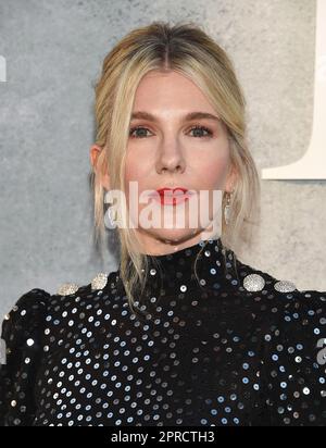 Lily Rabe arrive à la première « Love & Death » de Los Angeles au ...