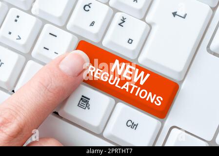 Panneau de texte montrant de nouveaux règlements réglementation ...