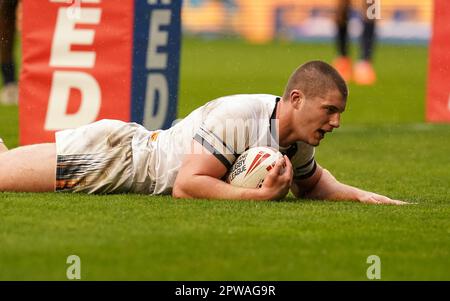 Tom Holroyd, en Angleterre, a fait un essai lors du match international ...