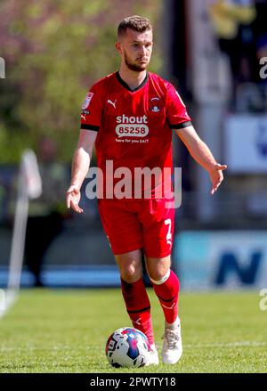 Tom James de Leyton Orient lors du match Sky Bet League Two à Brisbane ...