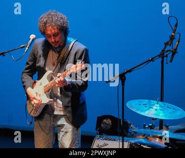 Vérone, Italie. 30th avril 2023. Vittorio Solimene pendant le concert ...