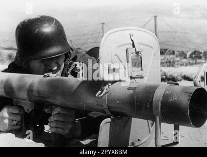 Panzerfaust und Panzerschreck, Zweiter Weltkrieg, Ostfront, Deutschland 1933-1945 ...