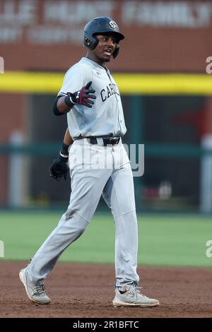 12 mai 2023: Gamecocks coureur de base Michael Braswell #7 tours ...