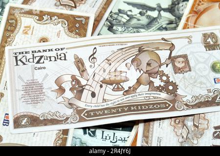 Le Caire, Egypte, 26 mai 2023: KidZos Money, monnaie de KidZania, une ...