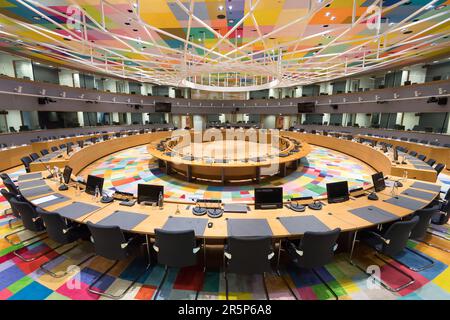 Salle de réunion principale du Conseil de l'Union européenne dans le ...