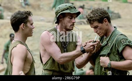 ÉTATS-UNIS. John C. McGinley et Tom Berenger dans le film (C)Orion ...