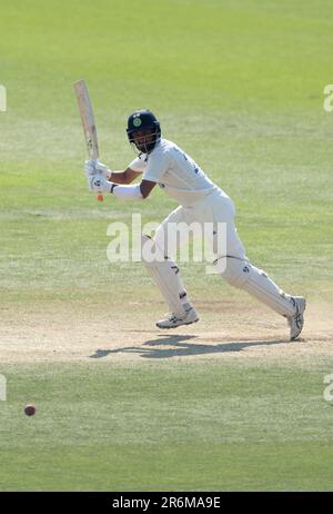 En Inde, le Cheteshwar Pujara bat pendant le quatrième jour du match de ...