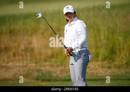 Ruoning Yin, of China, plays during the first round of the ShopRite ...