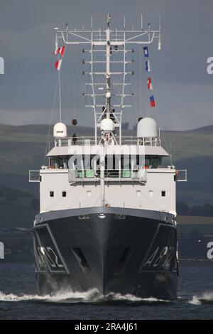 HNLMS Snellius (A802), un navire d'arpentage hydrographique de la ...
