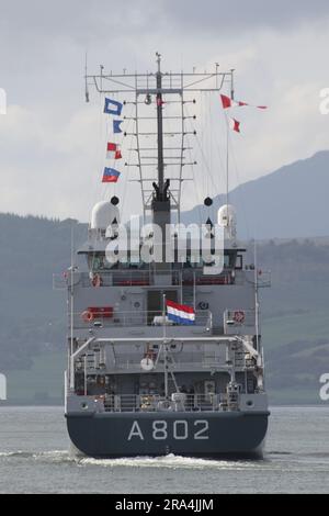 HNLMS Snellius (A802), un navire d'arpentage hydrographique de la ...