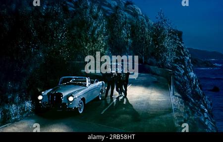 ÉTATS-UNIS. Cary Grant, Robert Ellenstein et Adam Williams dans une ...