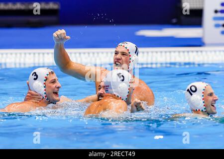 FUKUOKA, JAPON - JUILLET 27 : Marton Levai de Hongrie, Daniel Angyal de ...