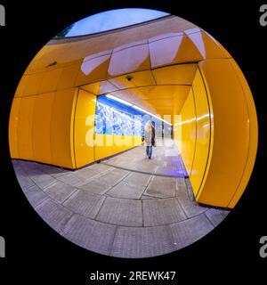 Passage souterrain de Porteus Road et Flyover de Paddington Basin, West ...