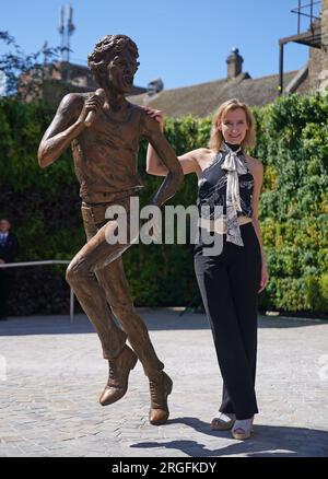 'The Glimmer Twins', une statue des Rolling Stones Sir Mick Jagger et ...