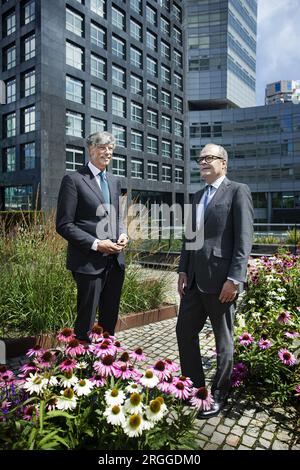 AMSTERDAM - Portrait du CEO Robert Swaak (à gauche) et du CFO Ferdinand ...