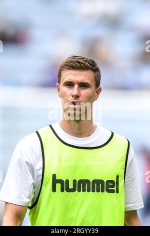 Ben Sheaf #14 de Coventry City célèbre son but avec ses coéquipiers ...