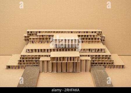 Modèle architectural de base en carton en trois dimensions à partir du ...