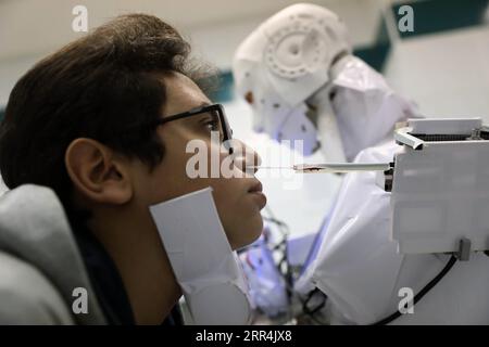201206 -- TANTA ÉGYPTE, 6 décembre 2020 -- un robot CIRA 03 est vu dans ...