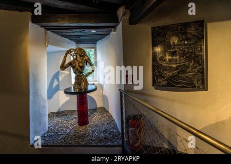 Le musée Giger, qui a ouvert ses portes en 1998, attire encore de ...