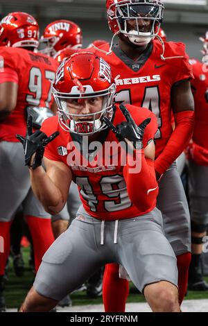 30 septembre 2023 : le running back des rebelles de l'UNLV Vincent ...