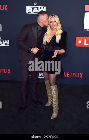 Maryse Ouellet BEI der Premiere der Wrestling Show 'WWE Monday Night ...
