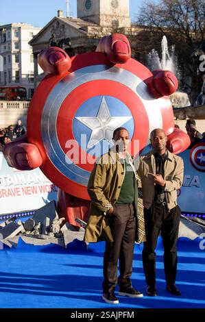 Anthony Mackie und Julius Onah beim Photocall zum Kinofilm Captain ...