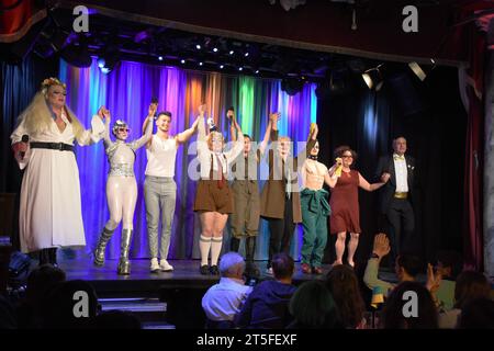 Nicht der Reihenfolge Markus Laymann modérateur Zauberer Samantha ...