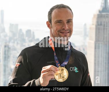 Champion de Suisse en fauteuil roulant masculin Marcel Hug a vu visiter ...