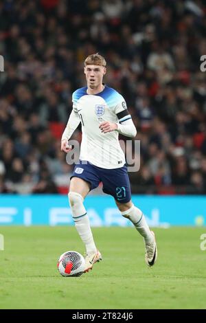 LONDRES, ANGLETERRE - 17 novembre : Cole Palmer d'Angleterre lors du ...