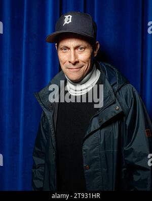 Amazon Prime Premiere - Die Discounter Steffel 3 Lo Rivera BEI der ...