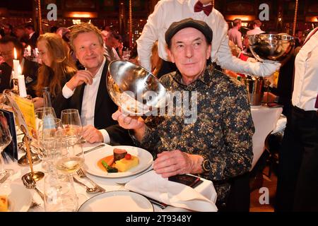 Stefan Zauner / Premiere / Teatro / VIP-Premieregala teatro / Menu by ...