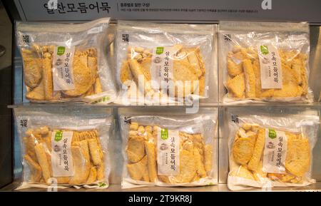 Samjin Fish Cake, 9 novembre 2023 : an Amook (gâteau de poisson) Bakery ...