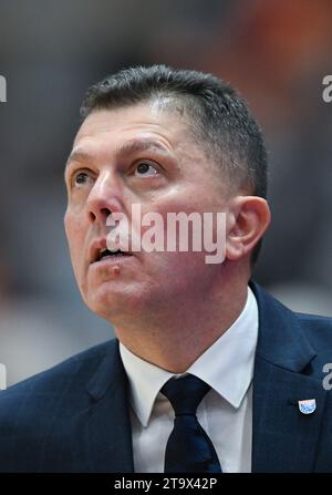 27 novembre 2023, Saxe-Anhalt, Weißenfels : basket-ball : Bundesliga ...