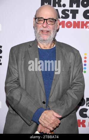 Andy Breckman assiste à la première de MR. Monk's Last case : a Monk ...