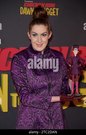 Maddy Lucy Dann arrive pour une projection spéciale de Chicken Run ...