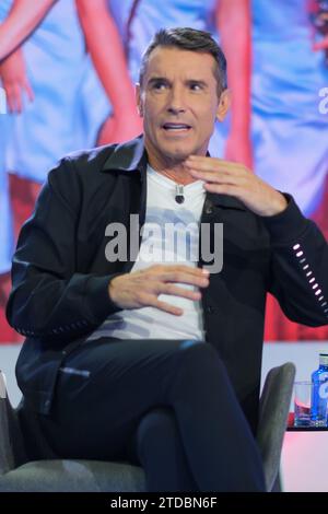 La présentation de l'émission télévisée 'desnudos por la vida' sur ...