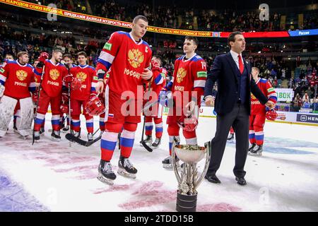 Russie 25 joueur de l'équipe nationale de hockey Bogdan Konyushkov (6 ...
