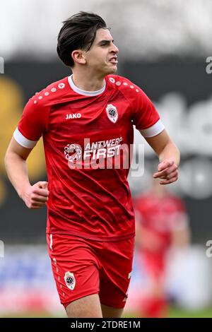 Lier, Belgique. 13 décembre 2023. Milo Horemans (9 ans) d'Anvers ...