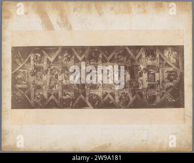 Production photographique des fresques sur le plafond de la Chapelle ...