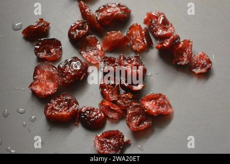 De beaux fruits secs, les bienfaits des baies, la préparation de fruits ...